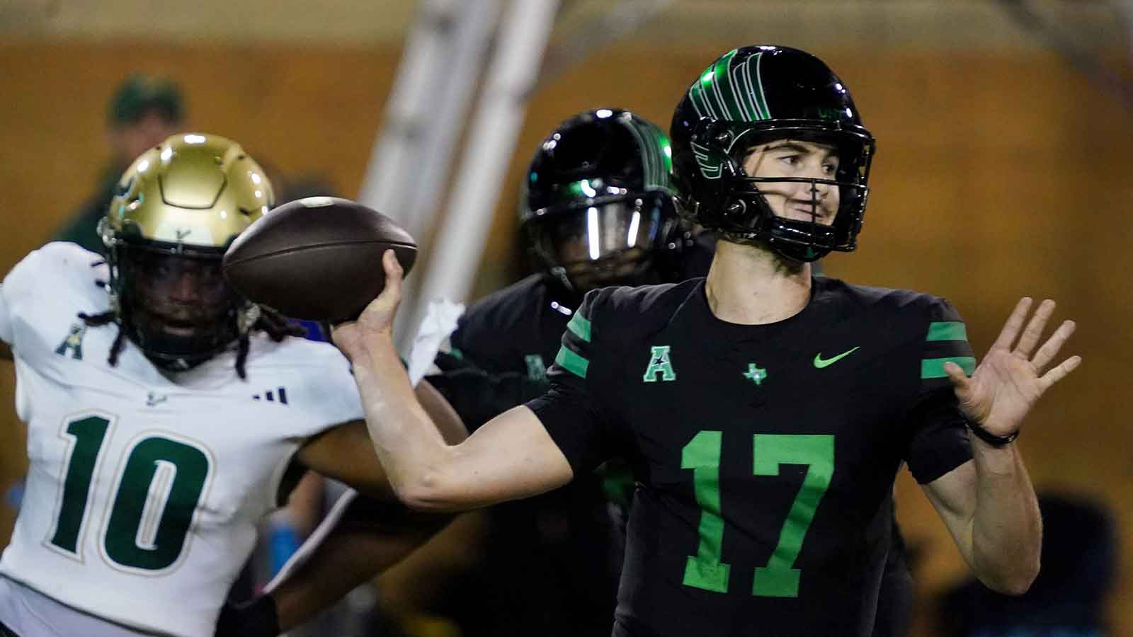Oklahoma State news: Cowboys land North Texas QB with a catch