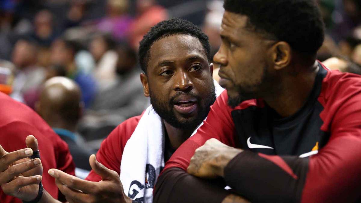 Heat news: Dwyane Wade, Udonis Haslem, shared stance on Giannis ...