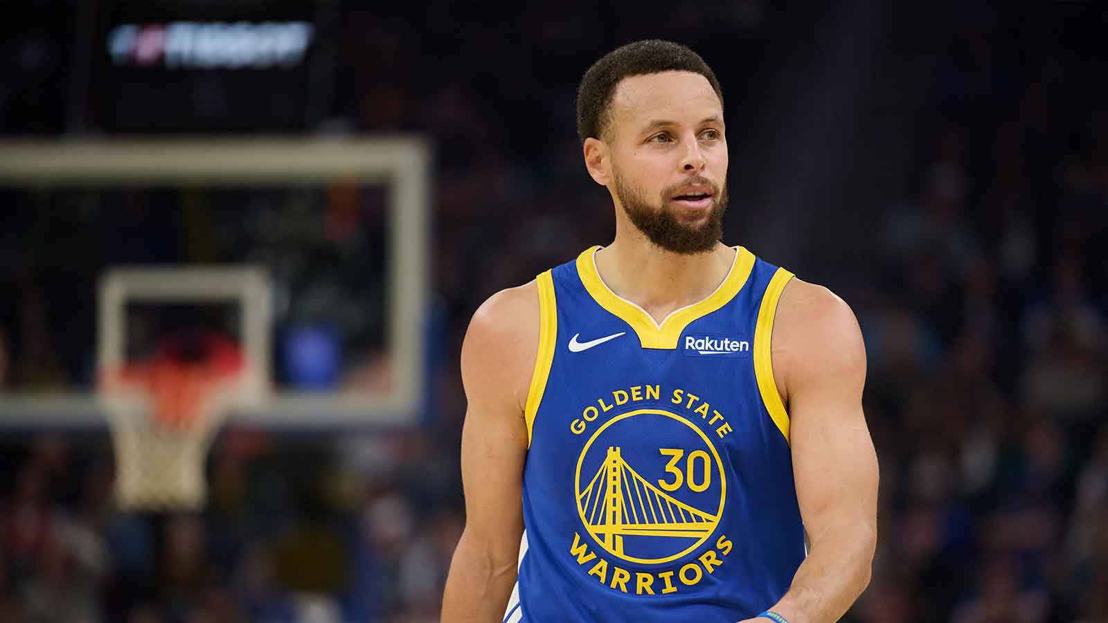 Warriors news: Stephen Curry once again dumps cold water on retiring ...