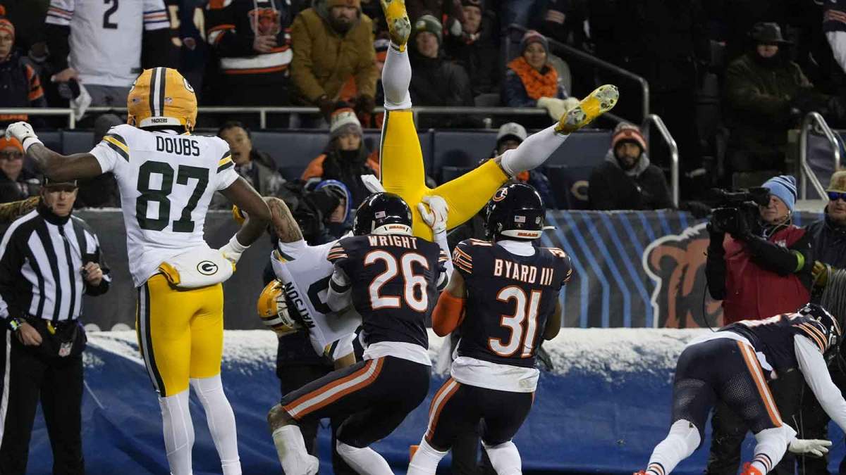 Packers news: Romeo Doubs TD bails out Christian Watson after endzone ...