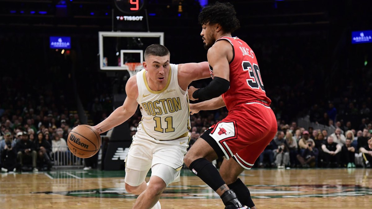 Celtics news: Payton Pritchard beats the buzzer over 3 Bulls players