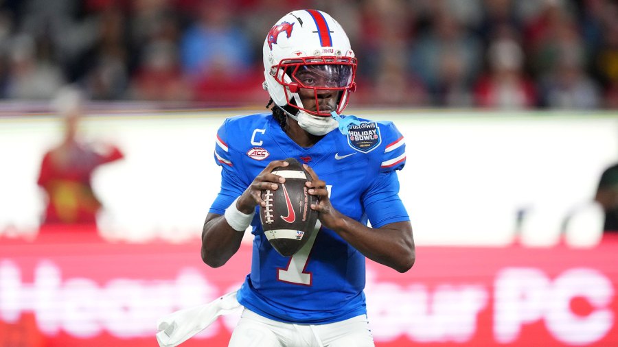 NCAA Football News | ClutchPoints