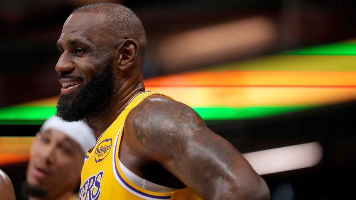 Lakers news: LeBron James' defiant take on defense despite historically ...