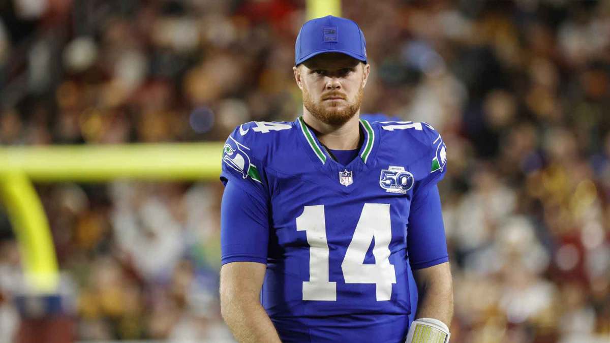 Seahawks news: Sam Darnold injury subtext points to concern, not 'optimism'