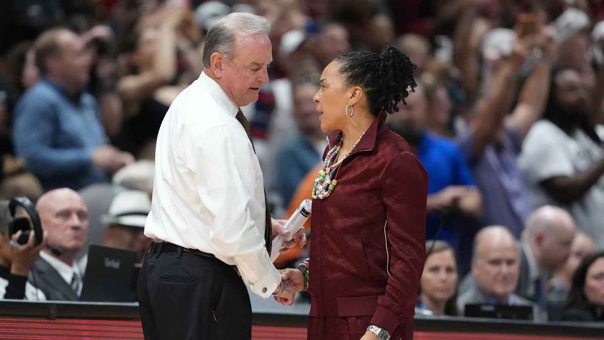 South Carolina women’s basketball news: Dawn Staley, Gamecocks ‘locked ...