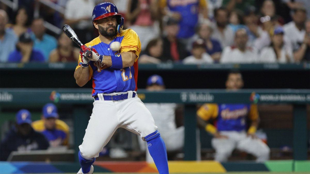 Astros news: Why is Jose Altuve not playing in World Baseball Classic?