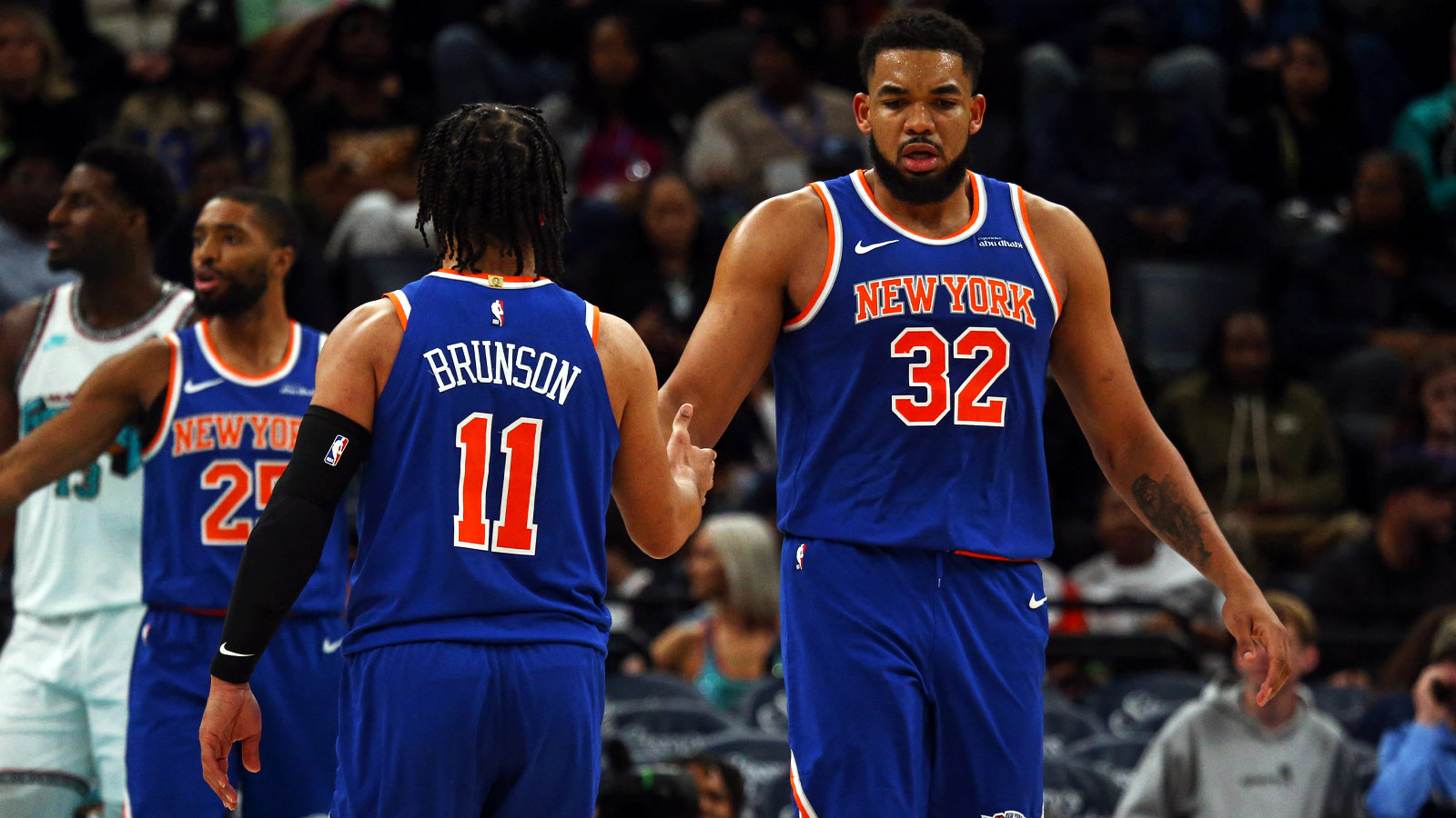 Knicks news: Jalen Brunson goes full troll mode during joint KAT presser
