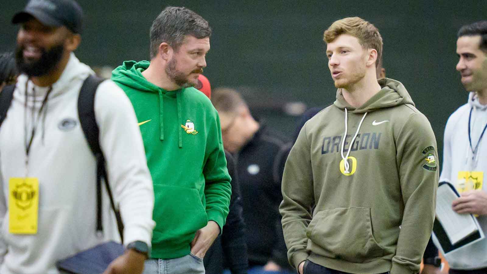 Oregon football news: Ducks win 2027 CB over Alabama, Georgia