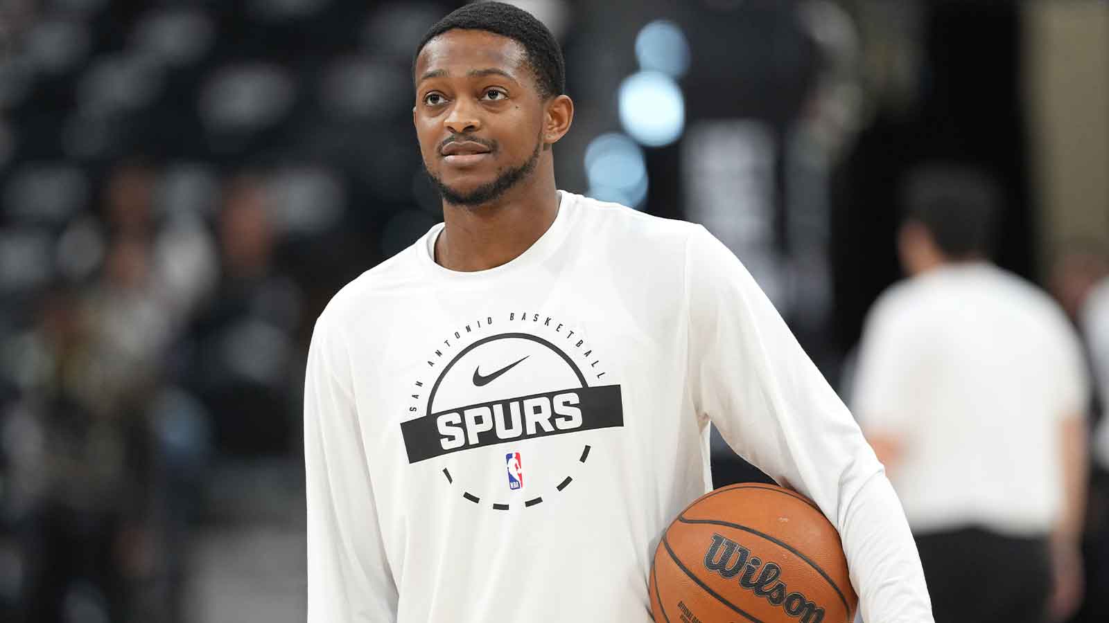 Spurs news: De'Aaron Fox finally gets playoff monkey off back