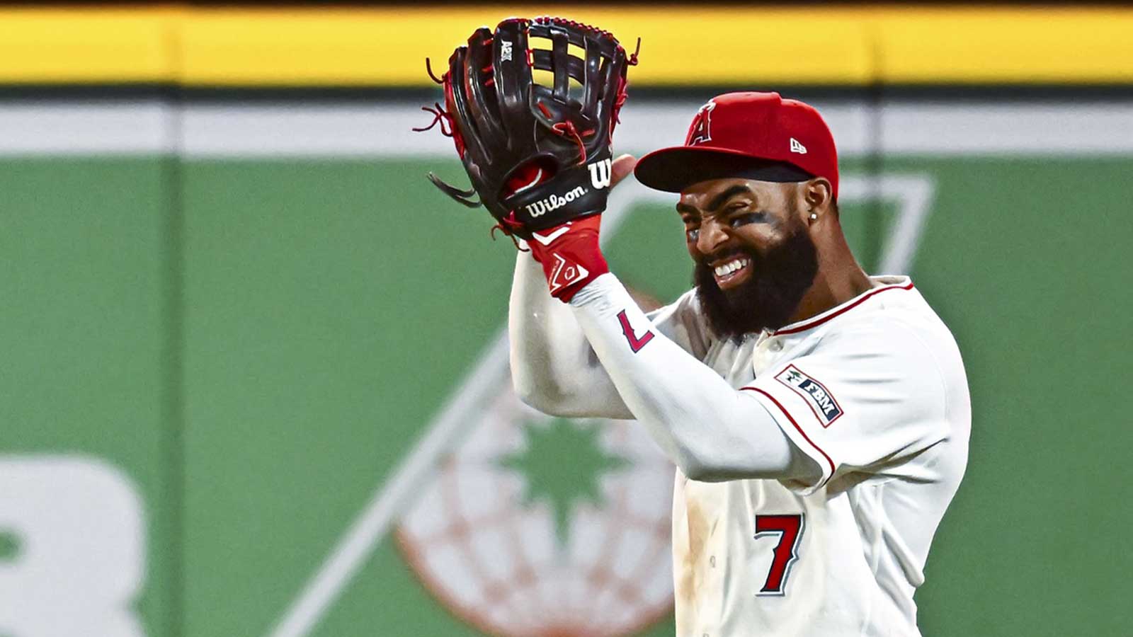 Angels news: The Athletic tracks down fan who took Jo Adell pic