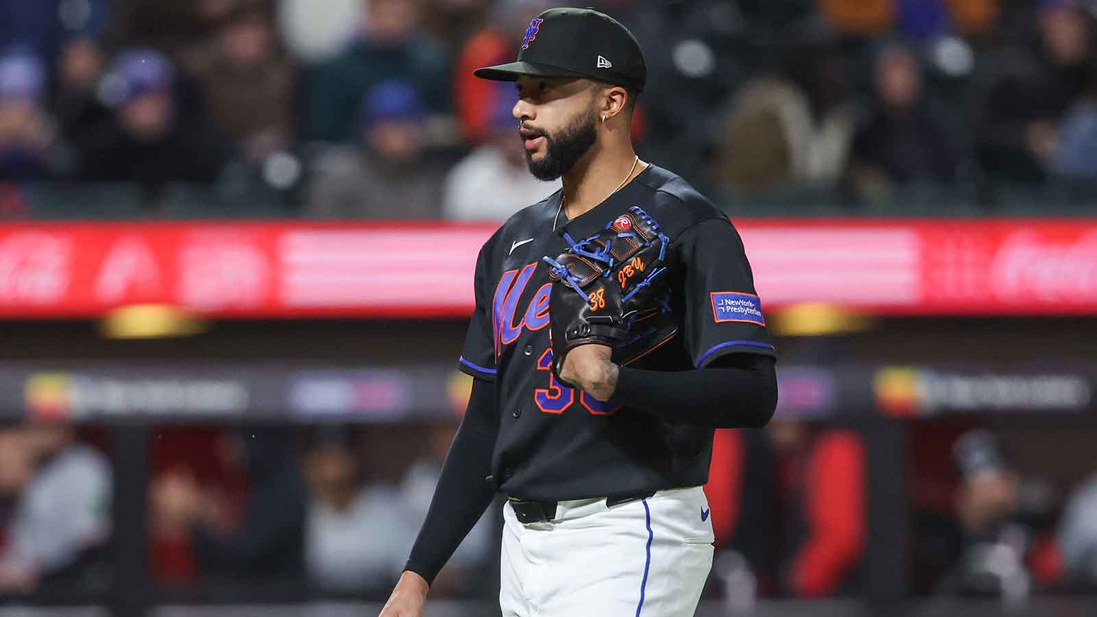 Mets news: Carlos Mendoza speaks out on Devin Williams' disastrous 9th