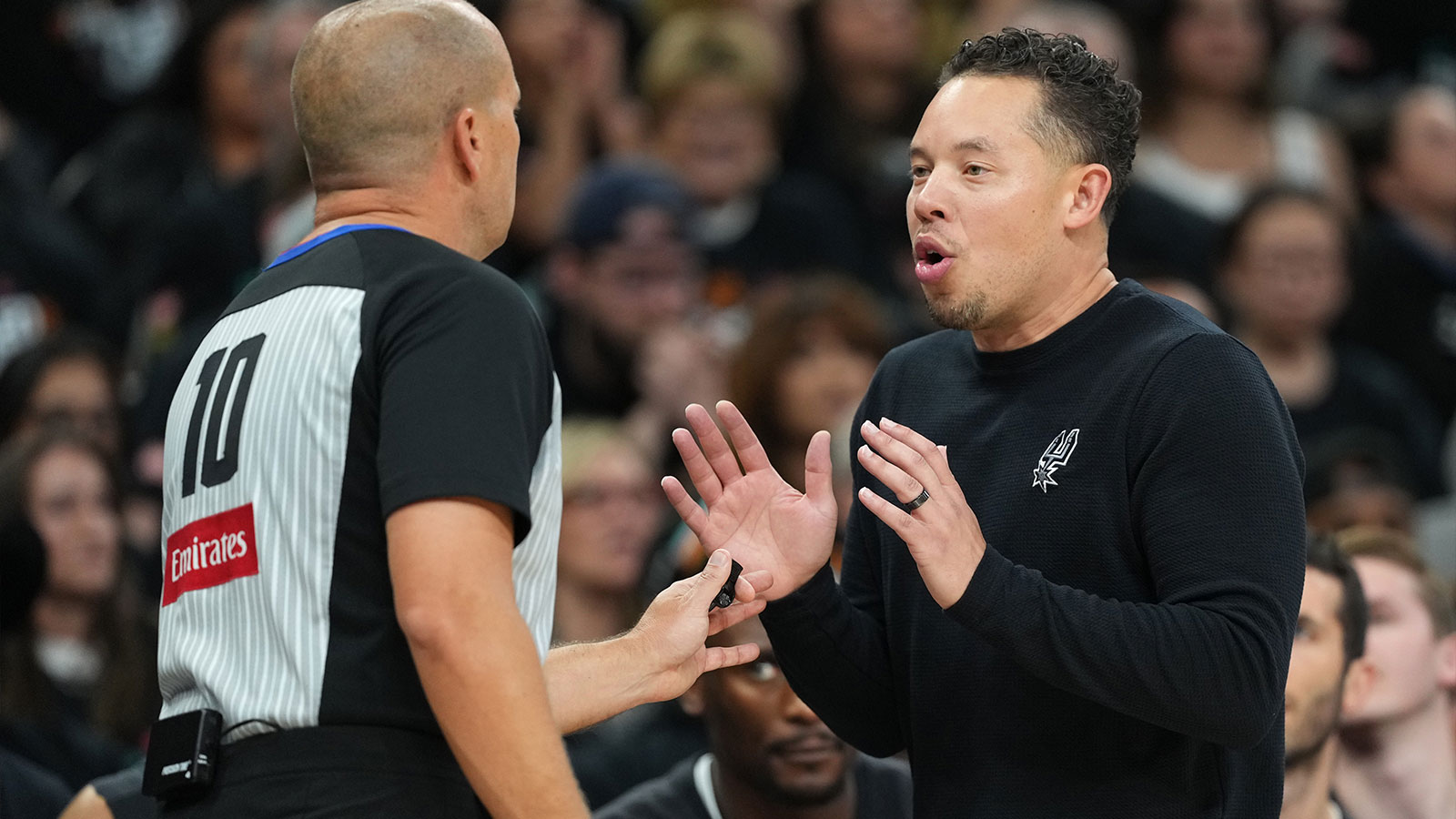 Spurs panic meter after Game 2 collapse, Victor Wembanyama injury