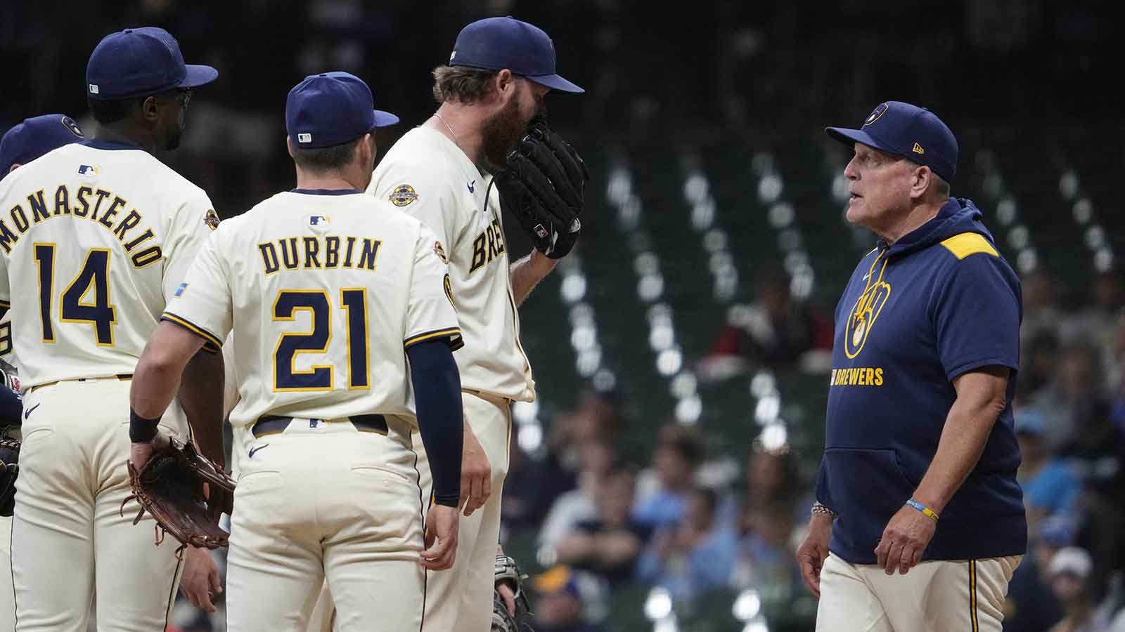 Brewers news: Pat Murphy reveals Brandon Woodruff plan after pitcher's ...