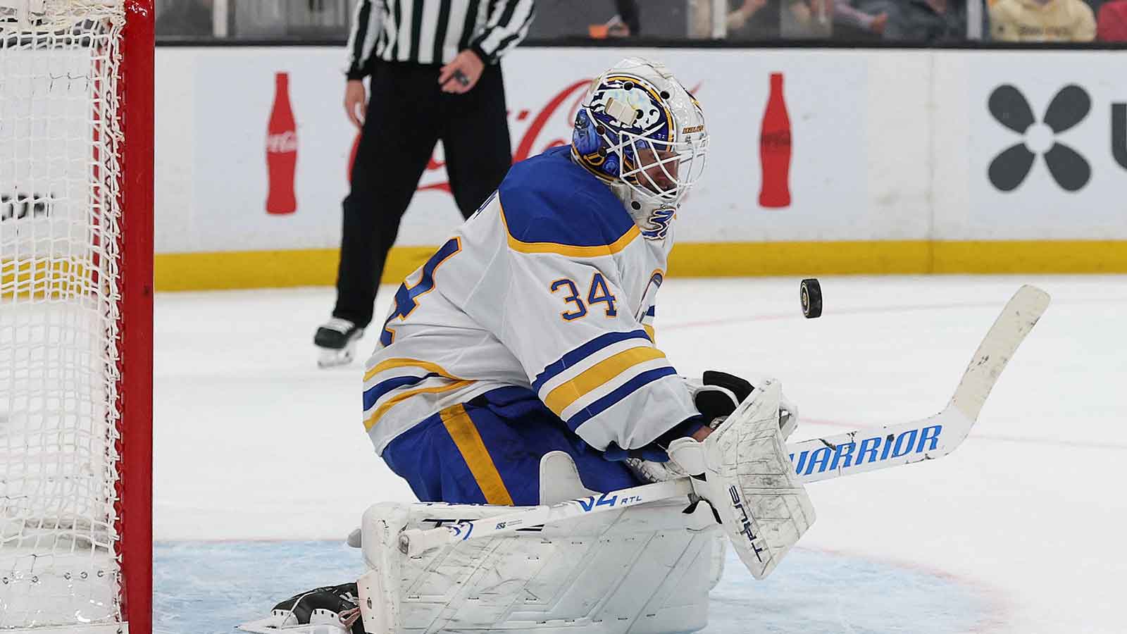 Sabres news: Alex Lyon's dominance clinches never-before-seen Buffalo ...
