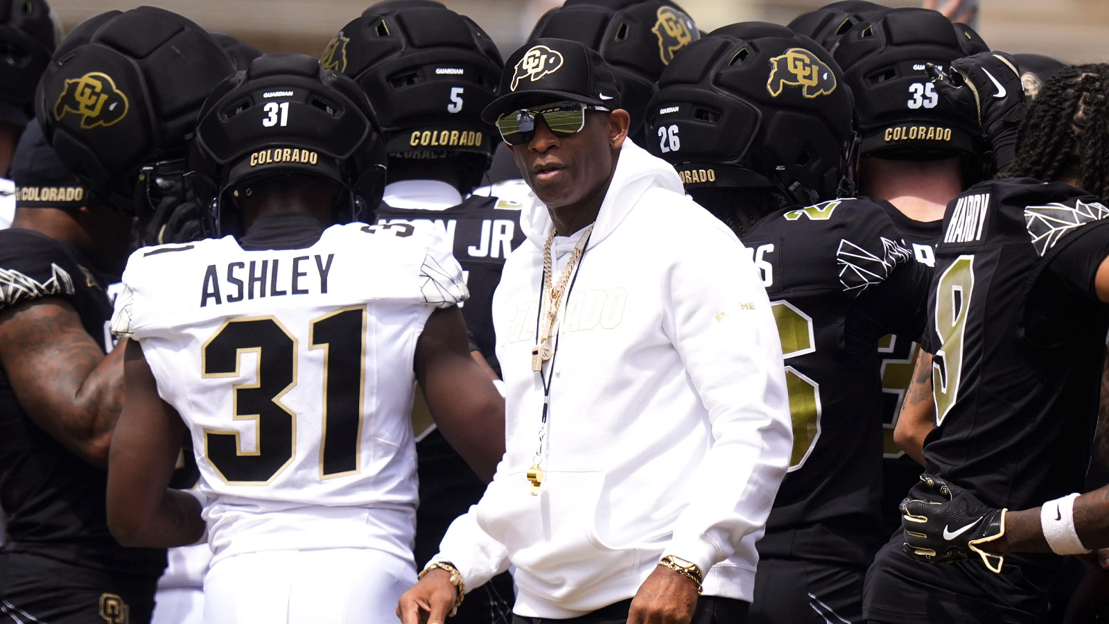 Colorado football's Deion Sanders scores 4-star OT commitment