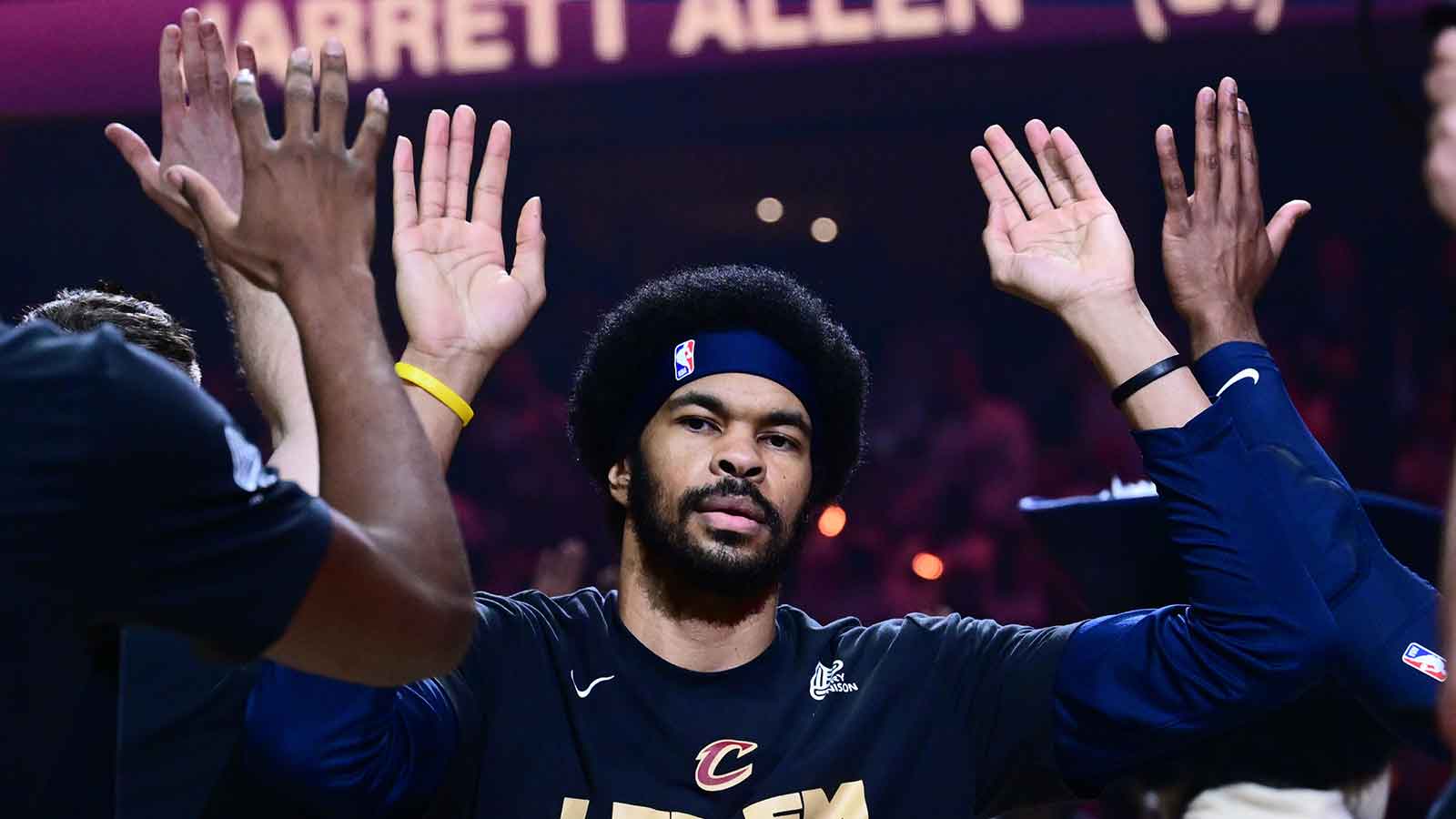 NBA news: L2M report agrees with Jarrett Allen no-call in Cavs-Pistons ...