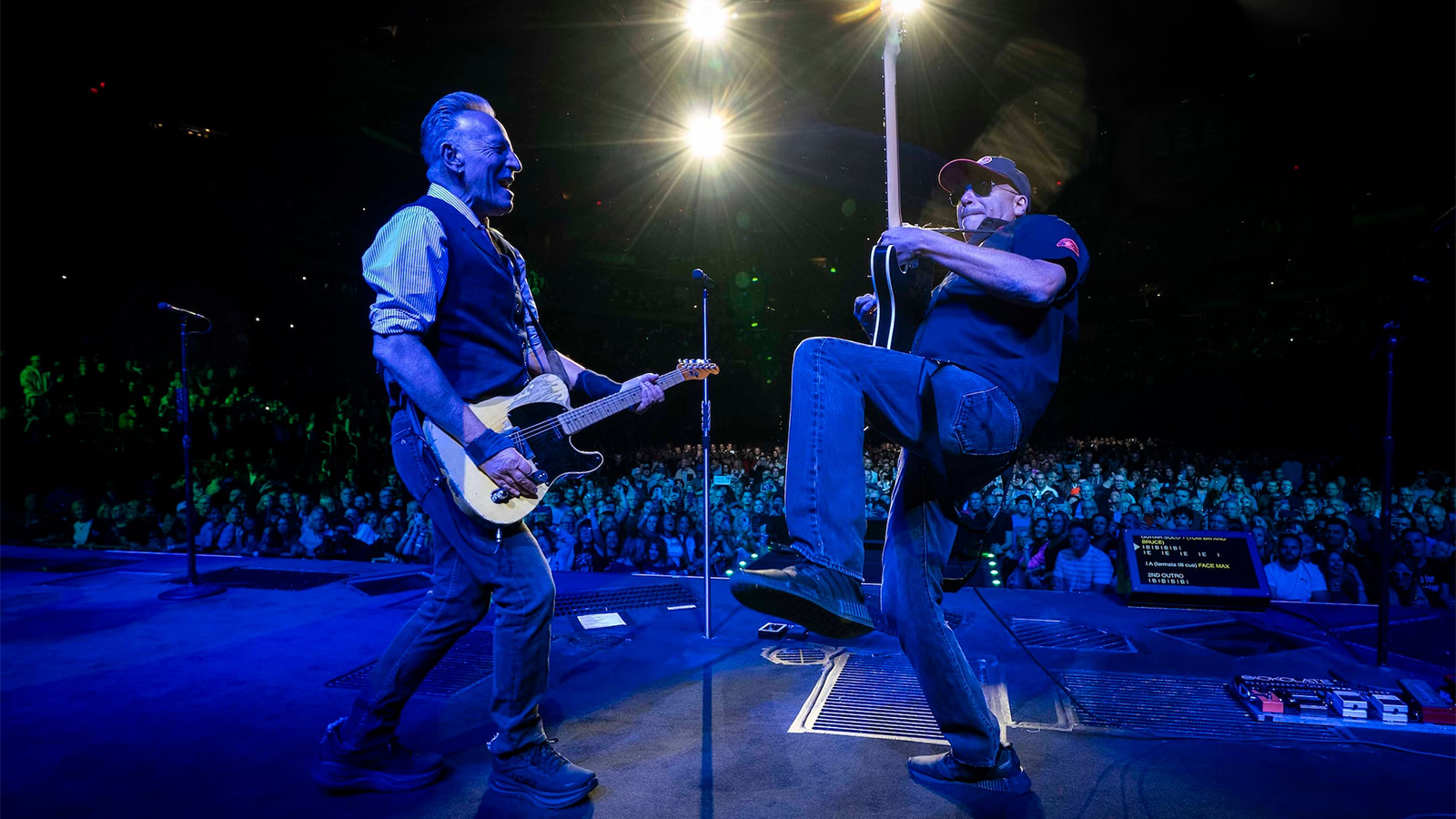 Review: Bruce Springsteen's rainy Washington, D.C. show solidified as ...