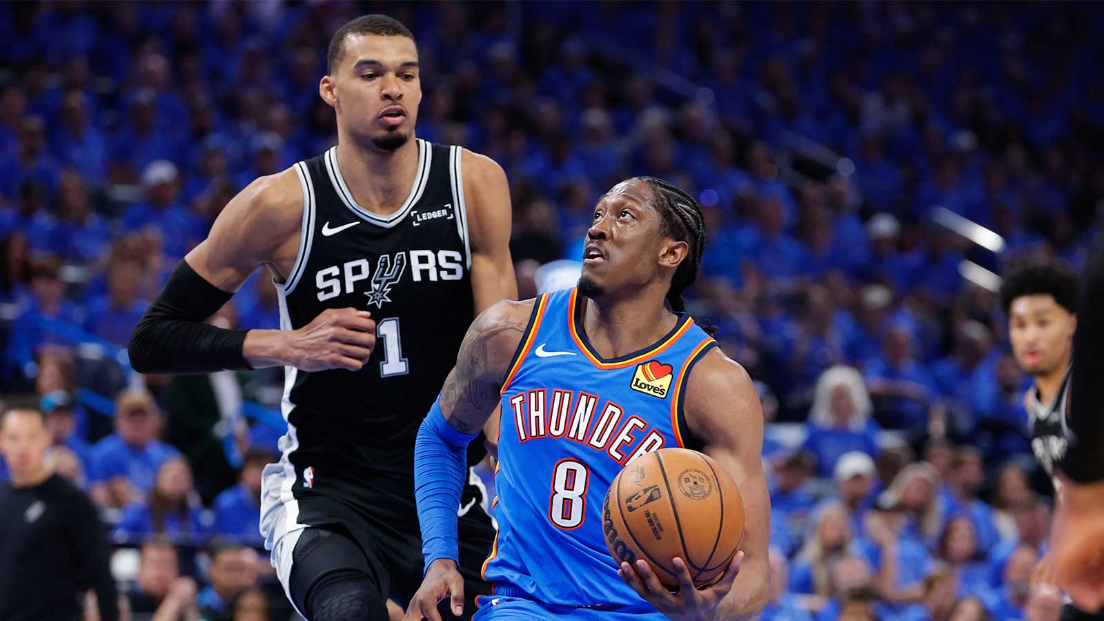 Thunder news: Mark Daigneault addresses glaring issue in Game 1 loss to ...