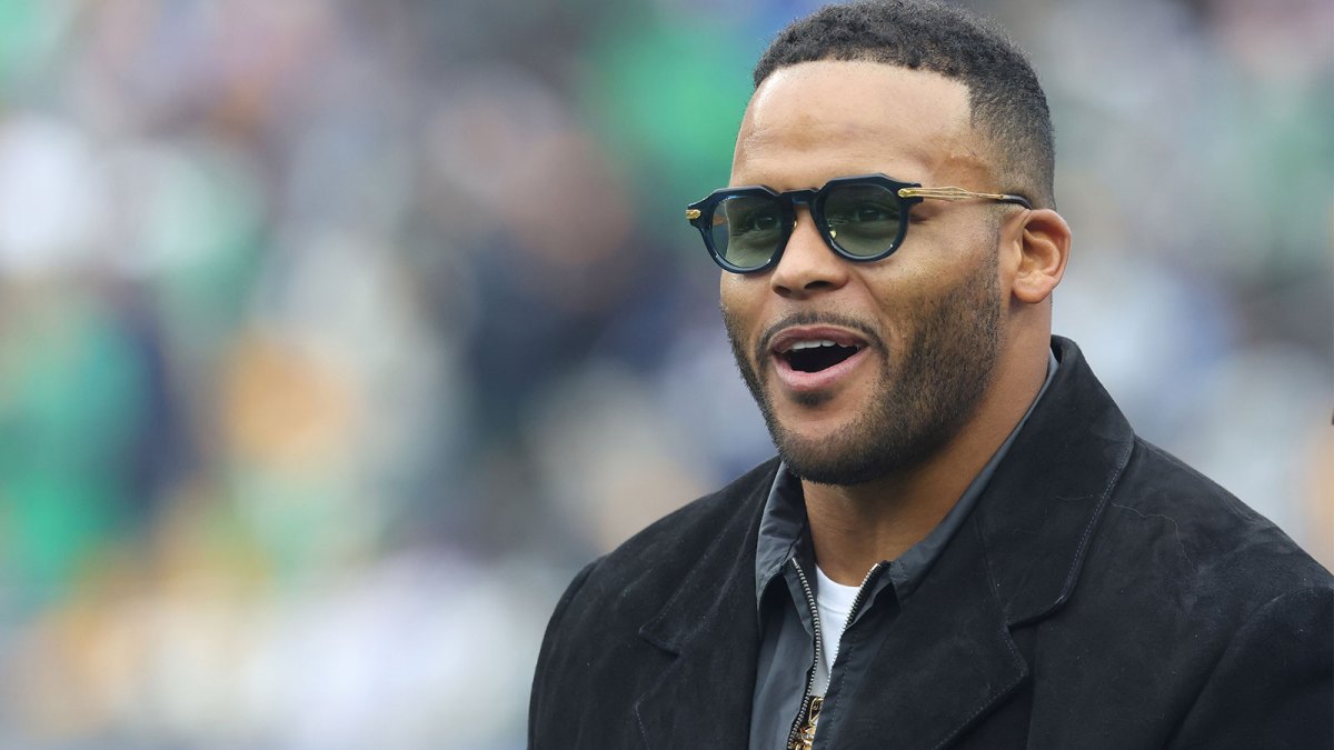 Rams news: Aaron Donald's recent post has fans thinking Myles Garrett ...