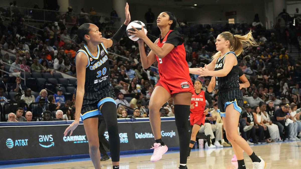 Sky news: Angel Reese sends love to Chicago after starring in Dream's win