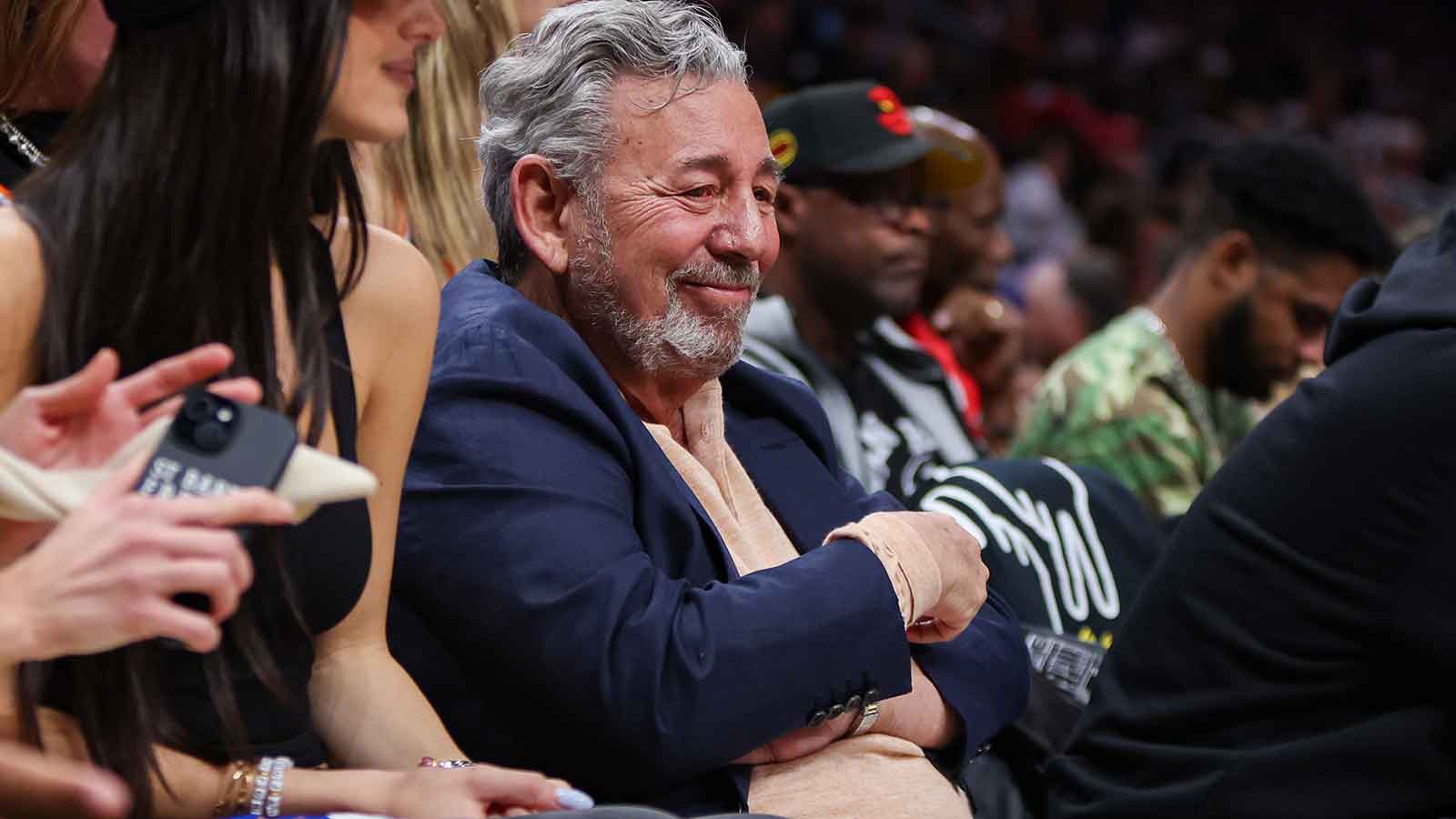 Knicks news: James Dolan disses Spurs' NBA Finals halftime shows