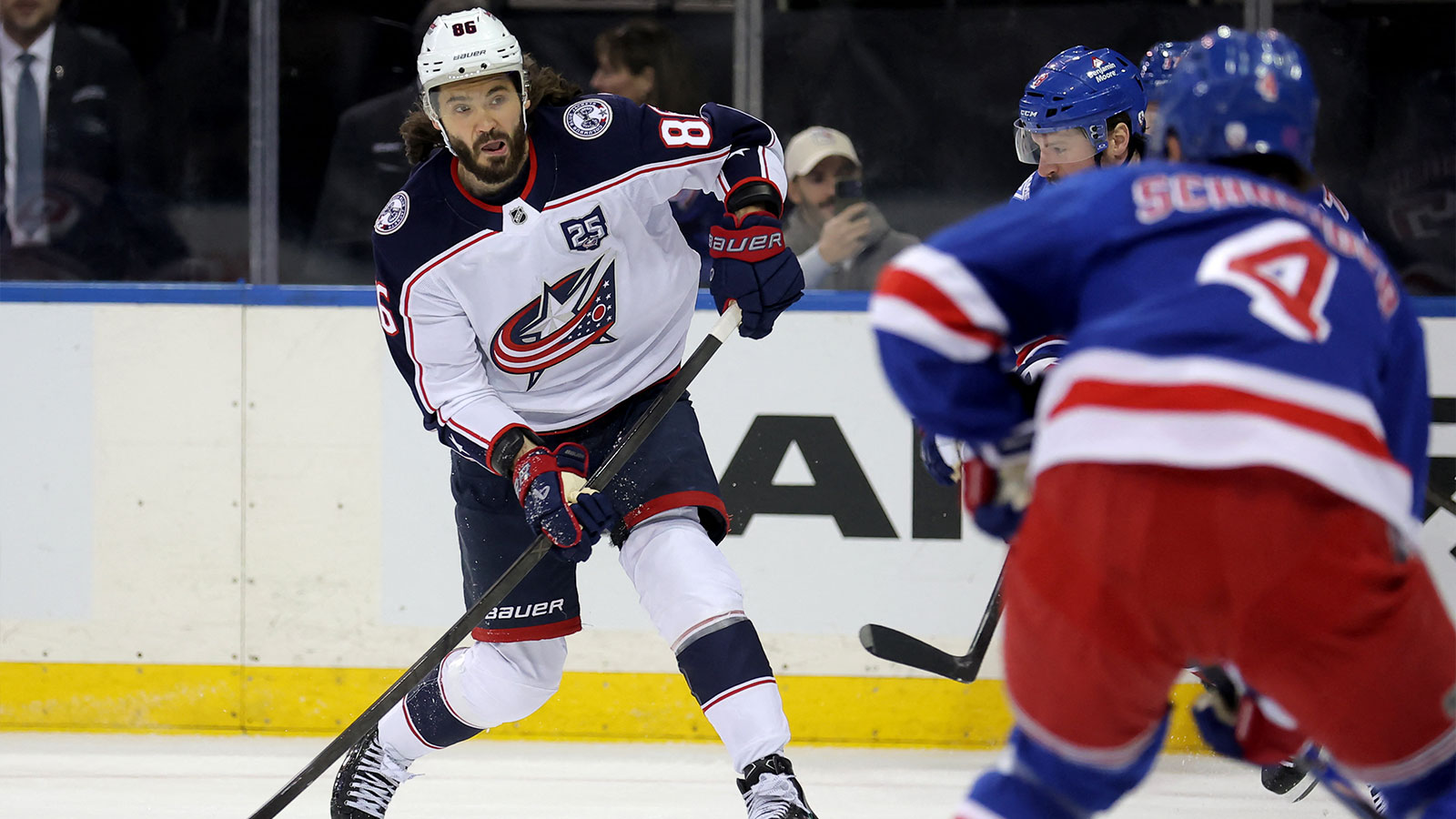 Stars' perfect trade offer for Red Wings' Dylan Larkin