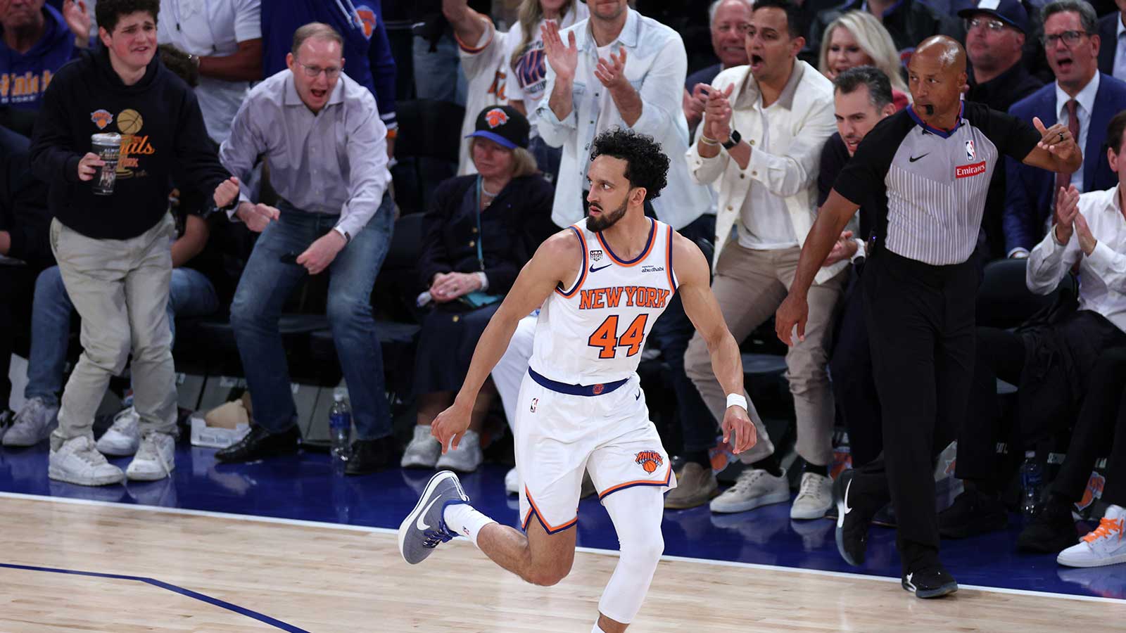 Spurs news: Landry Shamet tips his cap to SA after Game 3: 'They kicked ...