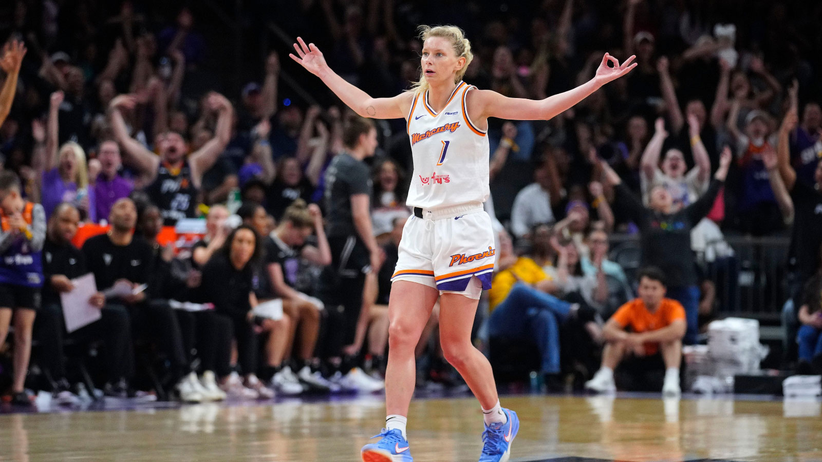 Mercury news: Phoenix brings back WNBA Finals guard after stint with Tempo