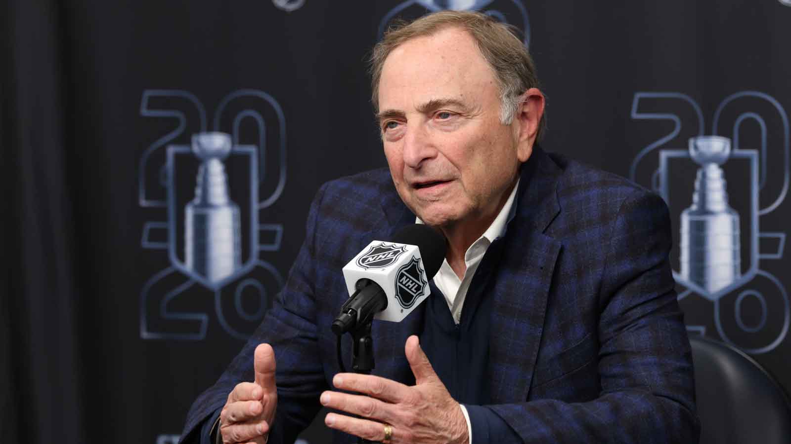 NHL news: Gary Bettman with Bill Belichick at Golden Knights-Hurricanes